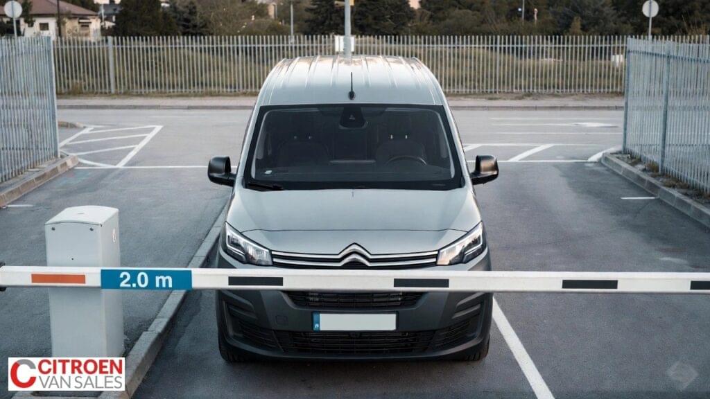 Citroen Dispatch Dimensions: Sizes, Load Space & Comparisons